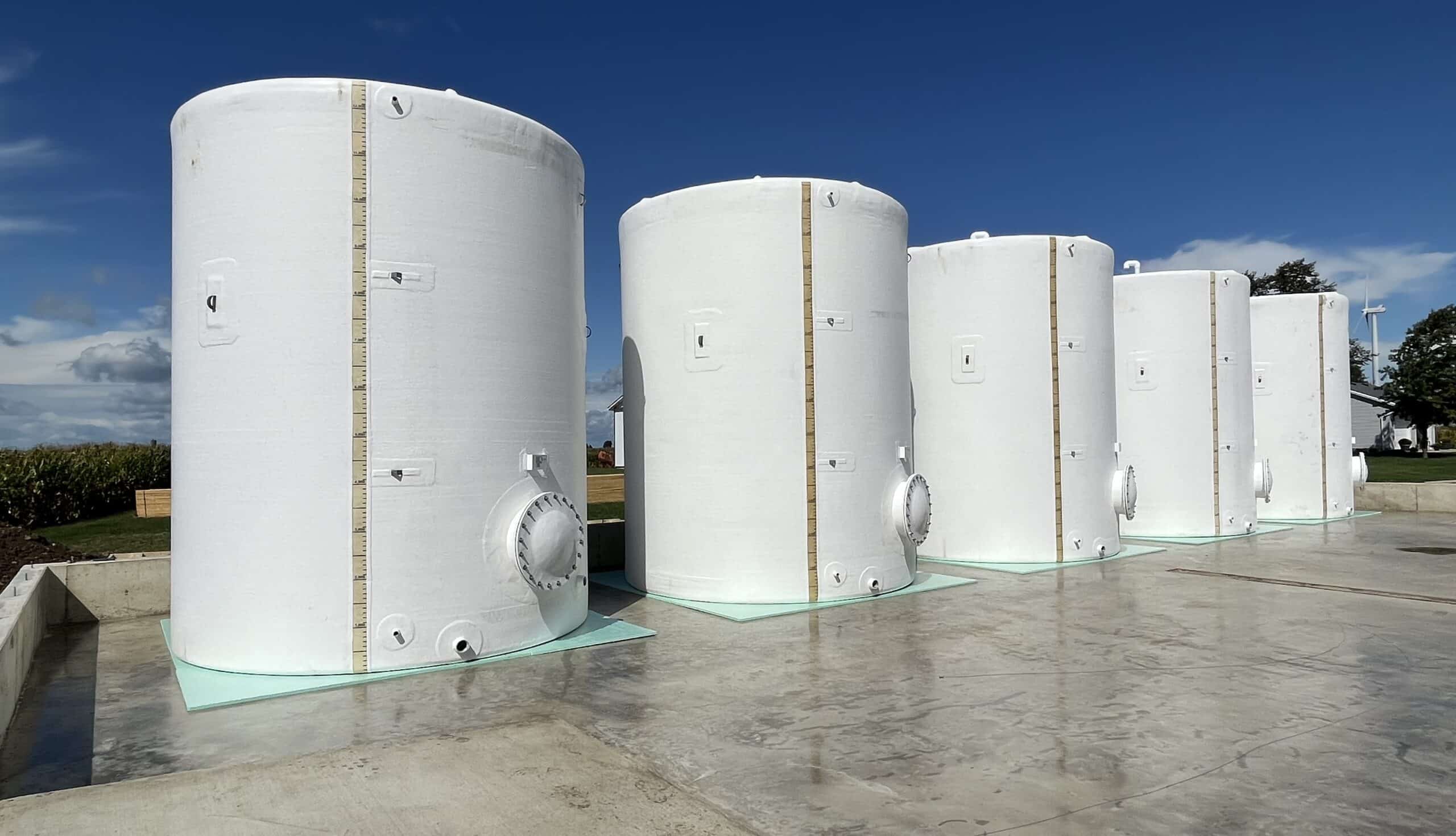 Fiberglass Tanks: Factors for Long-Lasting Performance